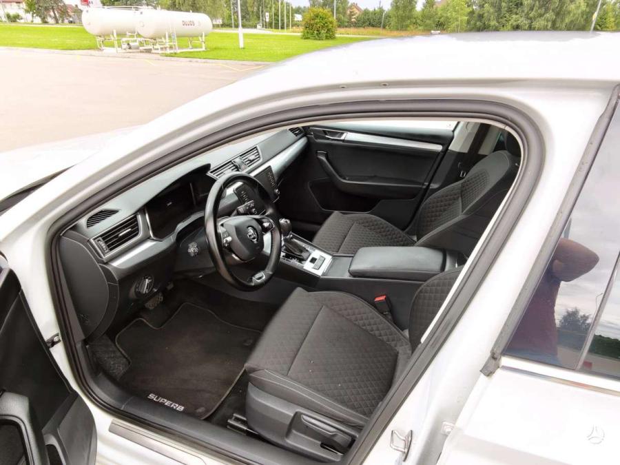 White Skoda SuperB 2022 in Taurage, with an engine capacity of 1.97 L and mileage of 250 thousand km for 12700 €, photo 19 on AUTOMOTO.COM.LV
