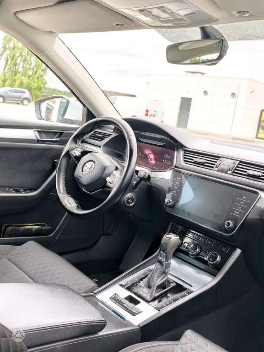 White Skoda SuperB 2022 in Taurage, with an engine capacity of 1.97 L and mileage of 250 thousand km for 12700 €, photo 20 on AUTOMOTO.COM.LV