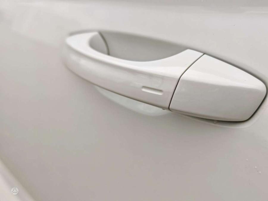 White Skoda SuperB 2022 in Taurage, with an engine capacity of 1.97 L and mileage of 250 thousand km for 12700 €, photo 21 on AUTOMOTO.COM.LV
