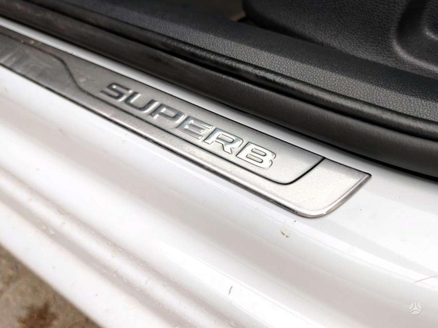 White Skoda SuperB 2022 in Taurage, with an engine capacity of 1.97 L and mileage of 250 thousand km for 12700 €, photo 22 on AUTOMOTO.COM.LV