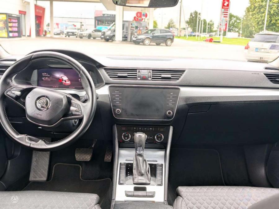 White Skoda SuperB 2022 in Taurage, with an engine capacity of 1.97 L and mileage of 250 thousand km for 12700 €, photo 23 on AUTOMOTO.COM.LV