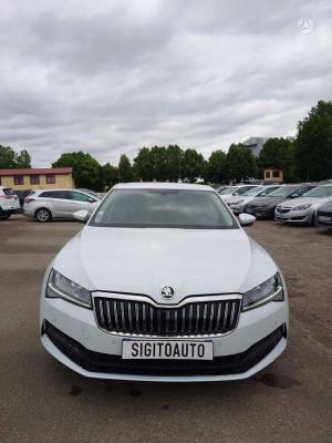 White Skoda SuperB 2023 in Taurage, with an engine capacity of 1.97 L and mileage of 251 thousand km for 14100 €, photo 6 on AUTOMOTO.COM.LV