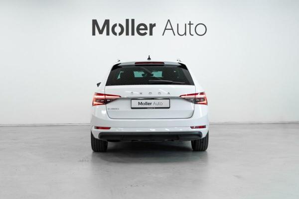 Balts Skoda SuperB 2023 Viļņa, ar dzinēja tilpumu 2.00 L un nobraukumu 155 tūkst. km par 22000 €, foto 11 vietnē AUTOMOTO.COM.LV