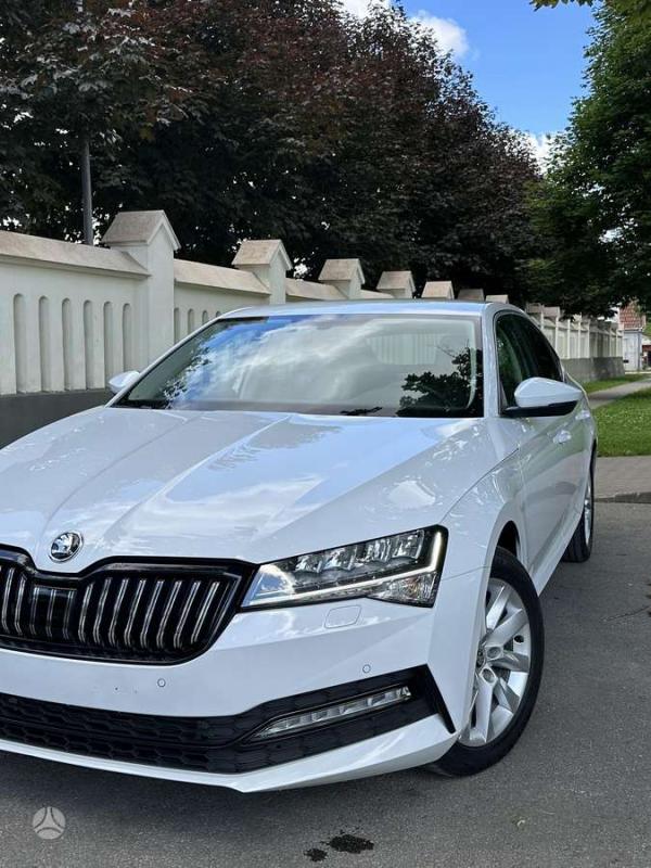 White Skoda SuperB 2024 in Taurage, with an engine capacity of 1.97 L and mileage of 16 thousand km for 19500 €, photo 7 on AUTOMOTO.COM.LV