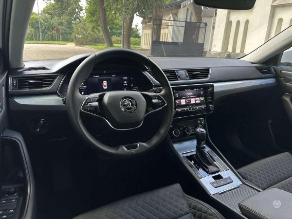 White Skoda SuperB 2024 in Taurage, with an engine capacity of 1.97 L and mileage of 16 thousand km for 19500 €, photo 9 on AUTOMOTO.COM.LV