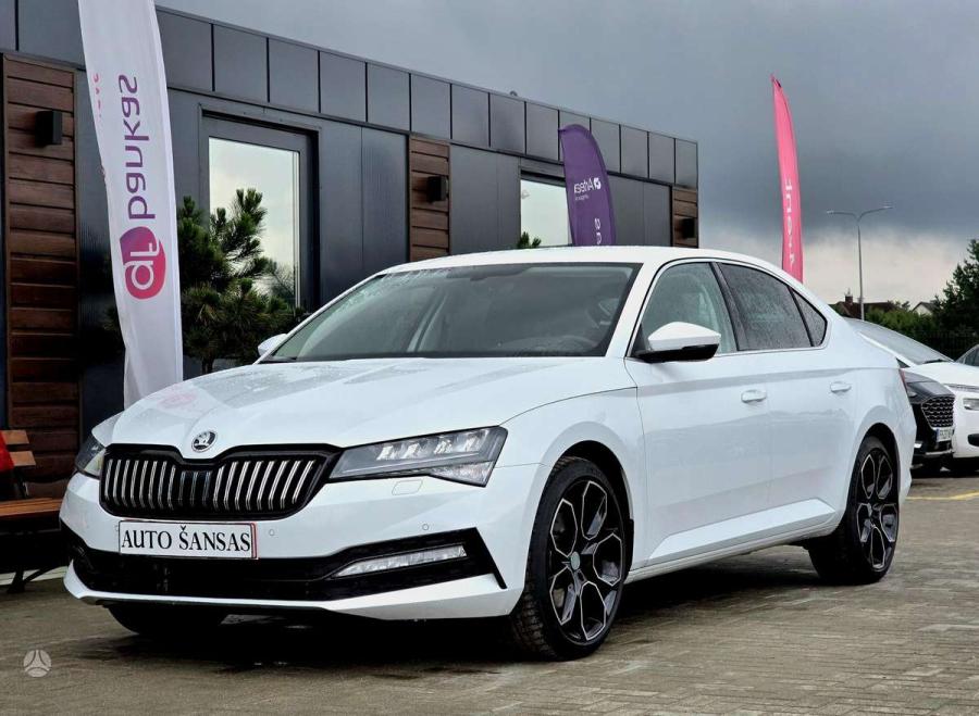 Balts Skoda SuperB 2024 Tauragė, ar dzinēja tilpumu 2.00 L un nobraukumu 21 tūkst. km par 22500 €, foto 1 vietnē AUTOMOTO.COM.LV