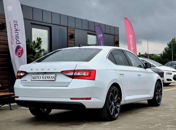 Balts Skoda SuperB 2024 Tauragė, ar dzinēja tilpumu 2.00 L un nobraukumu 21 tūkst. km par 22500 €, foto 8 vietnē AUTOMOTO.COM.LV