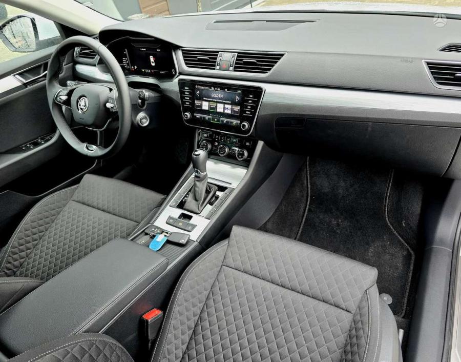 Balts Skoda SuperB 2024 Tauragė, ar dzinēja tilpumu 2.00 L un nobraukumu 21 tūkst. km par 22500 €, foto 28 vietnē AUTOMOTO.COM.LV