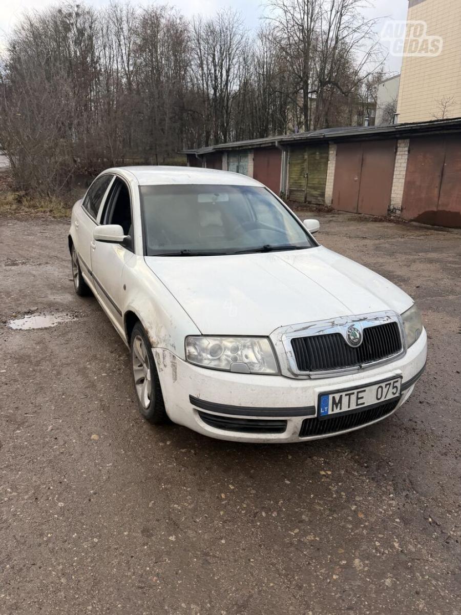 Balts Skoda SuperB 2004 Kauņa, ar dzinēja tilpumu 1.90 L un nobraukumu 395 tūkst. km par 599 €, foto 5 vietnē AUTOMOTO.COM.LV