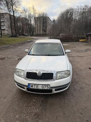 Balts Skoda SuperB 2004 Kauņa, ar dzinēja tilpumu 1.90 L un nobraukumu 395 tūkst. km par 599 €, foto 6 vietnē AUTOMOTO.COM.LV