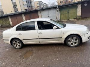 White Skoda SuperB 2004 in Kaunas, with an engine capacity of 1.90 L and mileage of 395 thousand km for 599 €, photo 4 on AUTOMOTO.COM.LV