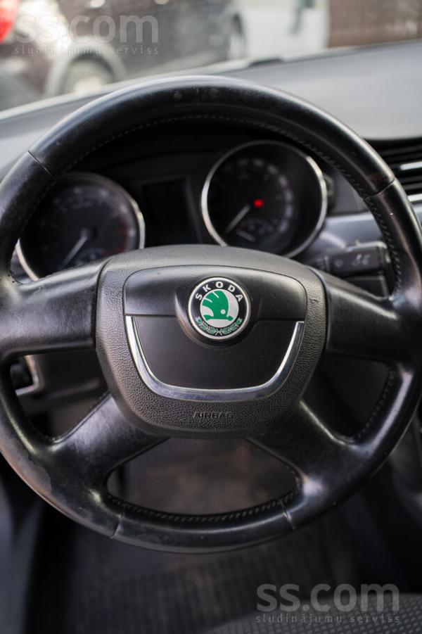 White Skoda SuperB 2008 in Tukums, with an engine capacity of 1.80 L and mileage of 320 thousand km for 3600 €, photo 7 on AUTOMOTO.COM.LV