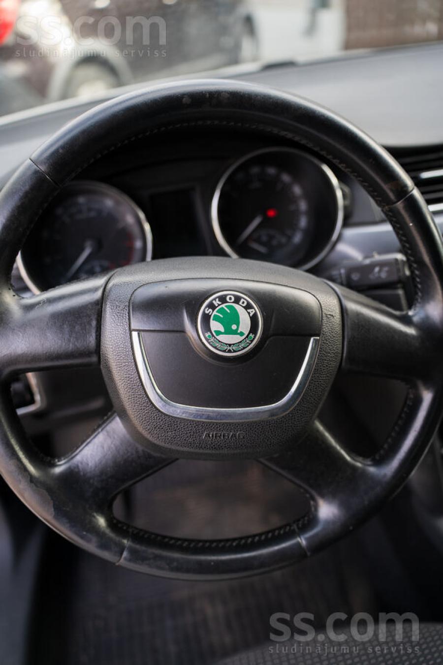 Balts Skoda SuperB 2008 Tukums, ar dzinēja tilpumu 1.80 L un nobraukumu 320 tūkst. km par 3600 €, foto 8 vietnē AUTOMOTO.COM.LV