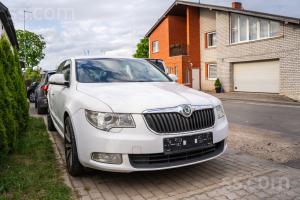 Balts Skoda SuperB 2008 Tukums, ar dzinēja tilpumu 1.80 L un nobraukumu 320 tūkst. km par 3600 €, foto 13 vietnē AUTOMOTO.COM.LV
