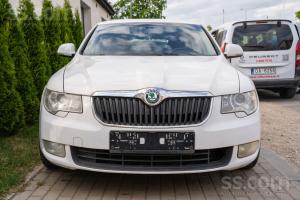 Balts Skoda SuperB 2008 Tukums, ar dzinēja tilpumu 1.80 L un nobraukumu 320 tūkst. km par 3600 €, foto 18 vietnē AUTOMOTO.COM.LV