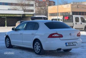 Balts Skoda SuperB 2008 Narva, ar dzinēja tilpumu 1.80 L un nobraukumu 258 tūkst. km par 2190 €, foto 5 vietnē AUTOMOTO.COM.LV
