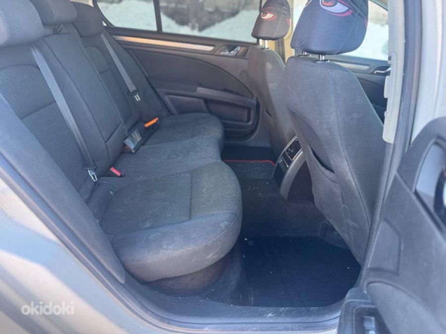 Balts Skoda SuperB 2008 Narva, ar dzinēja tilpumu 1.80 L un nobraukumu 258 tūkst. km par 2190 €, foto 8 vietnē AUTOMOTO.COM.LV