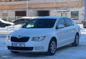 Balts Skoda SuperB 2008 Narva, ar dzinēja tilpumu 1.80 L un nobraukumu 258 tūkst. km par 2190 €, foto 11 vietnē AUTOMOTO.COM.LV