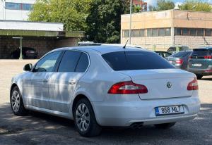 White Skoda SuperB 2008 in Narva, with an engine capacity of 1.80 L and mileage of 258 thousand km for 1990 €, photo 6 on AUTOMOTO.COM.LV
