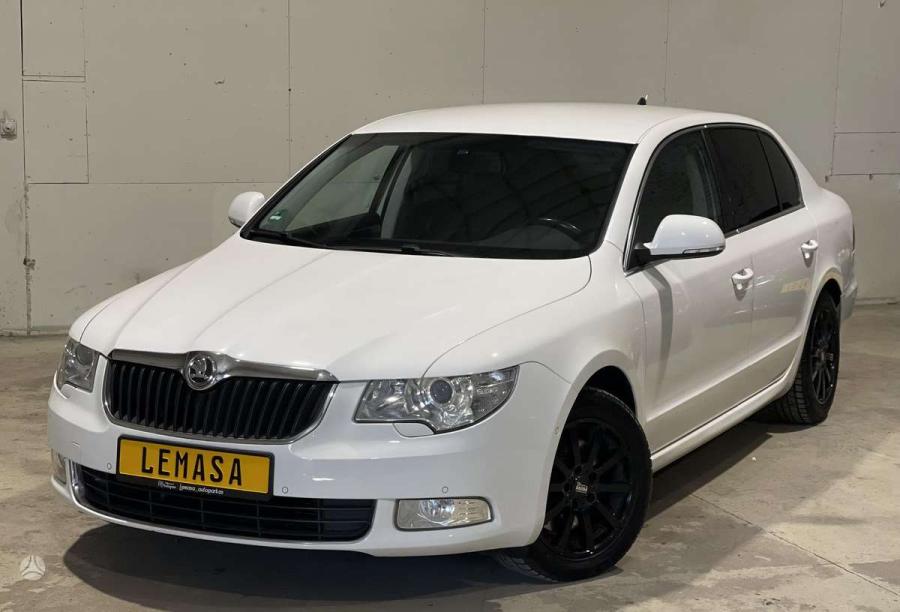 White Skoda SuperB 2008 in Klaipeda, with an engine capacity of 1.80 L and mileage of 171 thousand km for 4990 €, photo 6 on AUTOMOTO.COM.LV