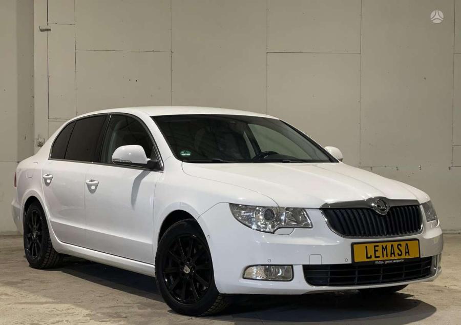 White Skoda SuperB 2008 in Klaipeda, with an engine capacity of 1.80 L and mileage of 171 thousand km for 4990 €, photo 22 on AUTOMOTO.COM.LV