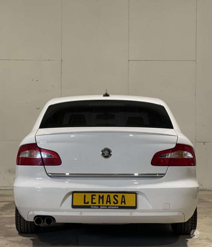 White Skoda SuperB 2008 in Klaipeda, with an engine capacity of 1.80 L and mileage of 171 thousand km for 4990 €, photo 29 on AUTOMOTO.COM.LV