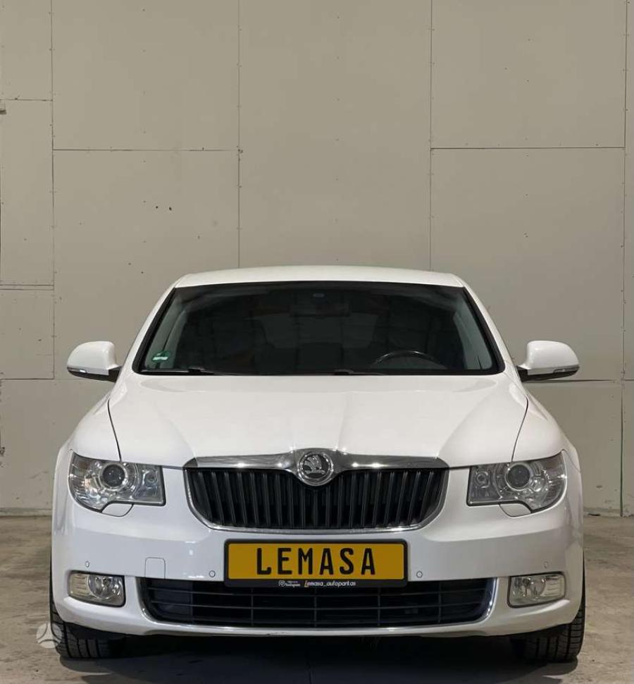 White Skoda SuperB 2008 in Klaipeda, with an engine capacity of 1.80 L and mileage of 171 thousand km for 4990 €, photo 32 on AUTOMOTO.COM.LV