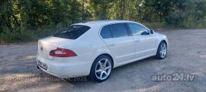 Balts Skoda SuperB 2009 Veru, ar dzinēja tilpumu 2.00 L un nobraukumu 412 tūkst. km par 3400 €, foto 4 vietnē AUTOMOTO.COM.LV
