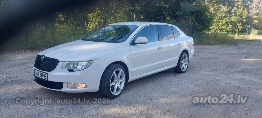 Balts Skoda SuperB 2009 Veru, ar dzinēja tilpumu 2.00 L un nobraukumu 412 tūkst. km par 3400 €, foto 10 vietnē AUTOMOTO.COM.LV
