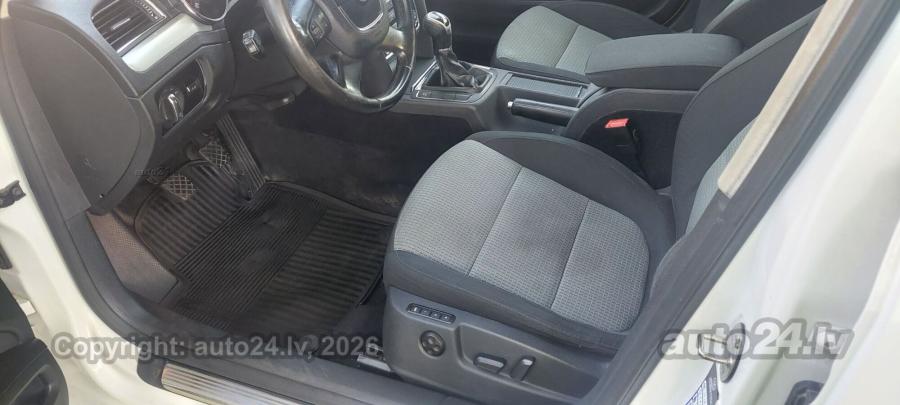 Balts Skoda SuperB 2009 Veru, ar dzinēja tilpumu 2.00 L un nobraukumu 412 tūkst. km par 3400 €, foto 11 vietnē AUTOMOTO.COM.LV