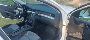 Balts Skoda SuperB 2009 Veru, ar dzinēja tilpumu 2.00 L un nobraukumu 412 tūkst. km par 3400 €, foto 13 vietnē AUTOMOTO.COM.LV