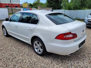 Balts Skoda SuperB 2010 Daugavpils, ar dzinēja tilpumu 1.80 L un nobraukumu 204 tūkst. km par 4990 €, foto 4 vietnē AUTOMOTO.COM.LV