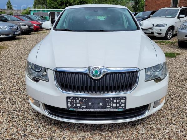 White Skoda SuperB 2010 in Daugavpils, with an engine capacity of 1.80 L and mileage of 204 thousand km for 4990 €, photo 8 on AUTOMOTO.COM.LV