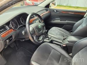 Balts Skoda SuperB 2010 Daugavpils, ar dzinēja tilpumu 1.80 L un nobraukumu 204 tūkst. km par 4990 €, foto 12 vietnē AUTOMOTO.COM.LV
