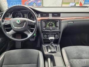 Balts Skoda SuperB 2010 Daugavpils, ar dzinēja tilpumu 1.80 L un nobraukumu 204 tūkst. km par 4990 €, foto 22 vietnē AUTOMOTO.COM.LV