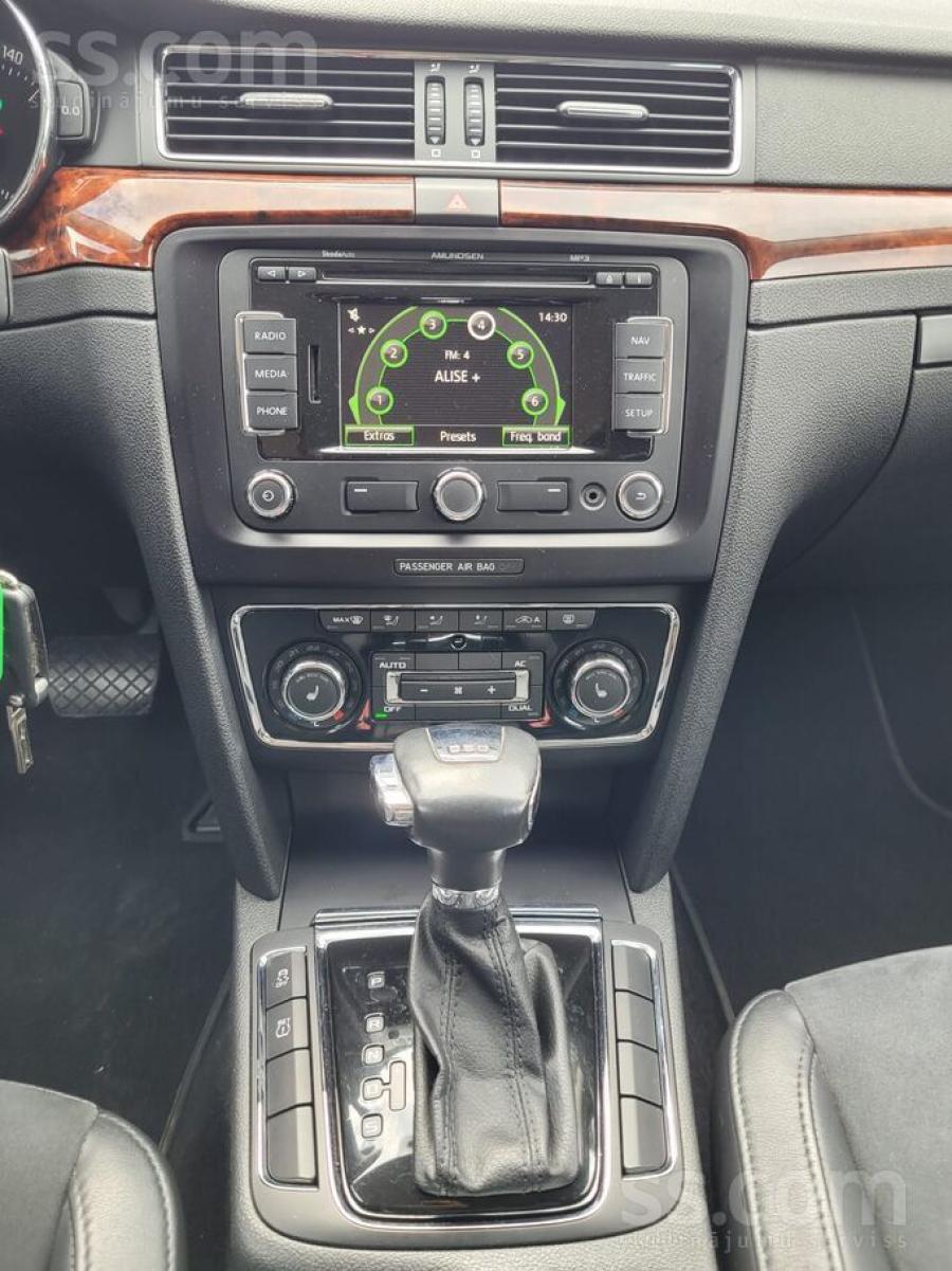 Balts Skoda SuperB 2010 Daugavpils, ar dzinēja tilpumu 1.80 L un nobraukumu 204 tūkst. km par 4990 €, foto 23 vietnē AUTOMOTO.COM.LV
