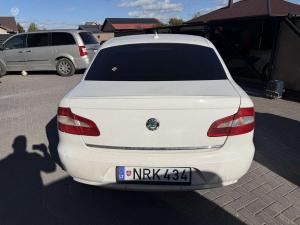 White Skoda SuperB 2010 in Siauliai, with an engine capacity of 1.90 L and mileage of 362 thousand km for 1500 €, photo 5 on AUTOMOTO.COM.LV
