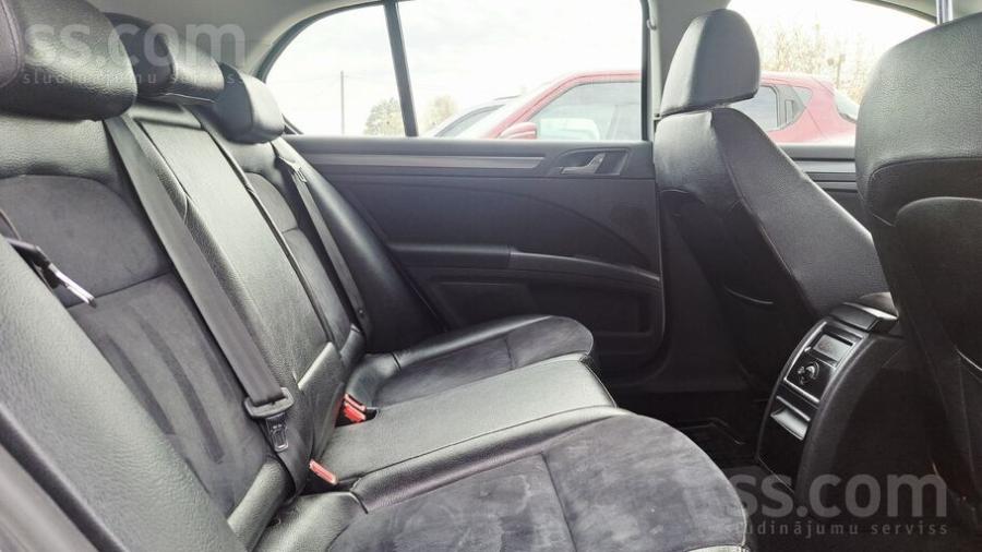 Balts Skoda SuperB 2012 Rīga, ar dzinēja tilpumu 2.00 L un nobraukumu 389 tūkst. km par 3900 €, foto 15 vietnē AUTOMOTO.COM.LV