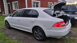 Balts Skoda SuperB 2012 Tallina, ar dzinēja tilpumu 2.00 L un nobraukumu 0 tūkst. km par 2000 €, foto 4 vietnē AUTOMOTO.COM.LV