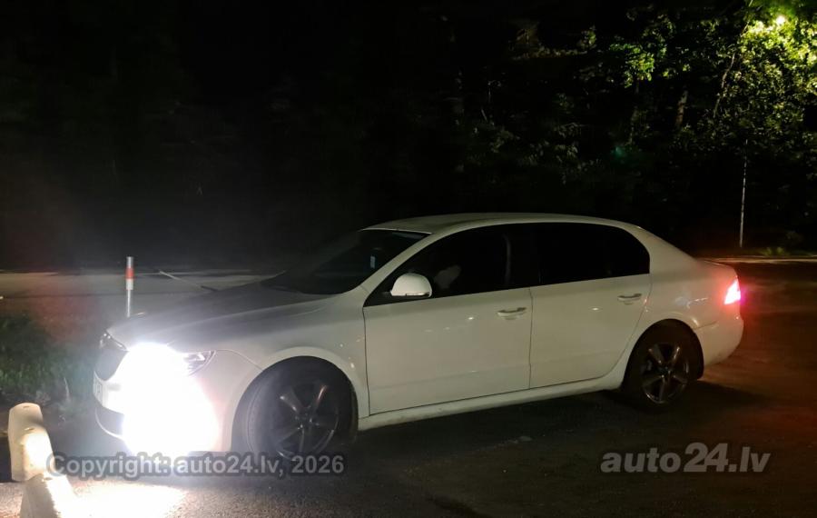 Balts Skoda SuperB 2012 Tallina, ar dzinēja tilpumu 2.00 L un nobraukumu 0 tūkst. km par 2000 €, foto 8 vietnē AUTOMOTO.COM.LV