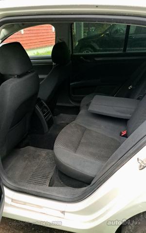 Balts Skoda SuperB 2012 Tallina, ar dzinēja tilpumu 2.00 L un nobraukumu 0 tūkst. km par 2000 €, foto 12 vietnē AUTOMOTO.COM.LV