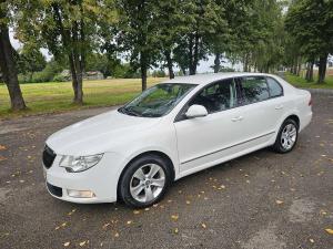 Balts Skoda SuperB 2013 Tauragė, ar dzinēja tilpumu 1.60 L un nobraukumu 282 tūkst. km par 3900 €, foto 3 vietnē AUTOMOTO.COM.LV