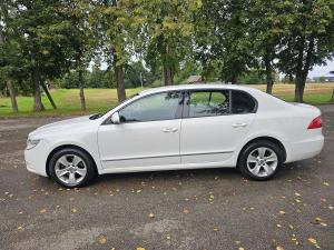 Balts Skoda SuperB 2013 Tauragė, ar dzinēja tilpumu 1.60 L un nobraukumu 282 tūkst. km par 3900 €, foto 4 vietnē AUTOMOTO.COM.LV