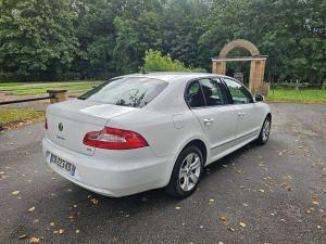 Balts Skoda SuperB 2013 Tauragė, ar dzinēja tilpumu 1.60 L un nobraukumu 282 tūkst. km par 3900 €, foto 9 vietnē AUTOMOTO.COM.LV