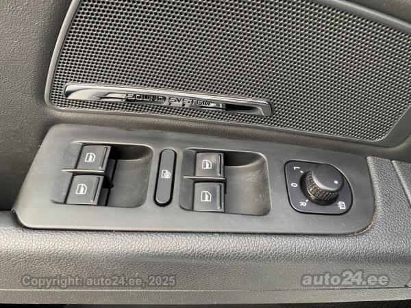 Balts Skoda SuperB 2014 Tallina, ar dzinēja tilpumu 2.00 L un nobraukumu 192 tūkst. km par 8900 €, foto 11 vietnē AUTOMOTO.COM.LV