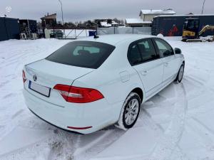 Balts Skoda SuperB 2014 Kauņa, ar dzinēja tilpumu 2.00 L un nobraukumu 280 tūkst. km par 5750 €, foto 4 vietnē AUTOMOTO.COM.LV