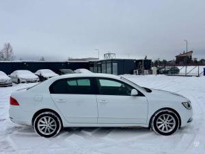 Balts Skoda SuperB 2014 Kauņa, ar dzinēja tilpumu 2.00 L un nobraukumu 280 tūkst. km par 5750 €, foto 16 vietnē AUTOMOTO.COM.LV