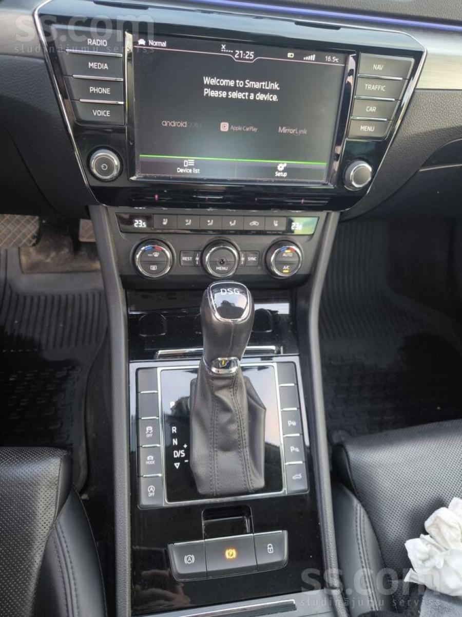 White Skoda SuperB 2015 in Riga, with an engine capacity of 2.00 L and mileage of 180 thousand km for 12800 €, photo 9 on AUTOMOTO.COM.LV