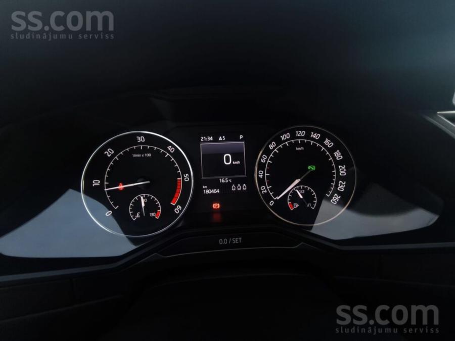 White Skoda SuperB 2015 in Riga, with an engine capacity of 2.00 L and mileage of 180 thousand km for 12800 €, photo 10 on AUTOMOTO.COM.LV