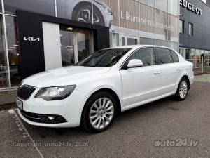 Balts Skoda SuperB 2015 Tallina, ar dzinēja tilpumu 1.80 L un nobraukumu 199 tūkst. km par 5900 €, foto  vietnē AUTOMOTO.COM.LV